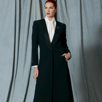 Vogue Patterns MISSES' SINGLE-BUTTON JACKET, TIE-COLLAR BLOUSE AND CALF ...